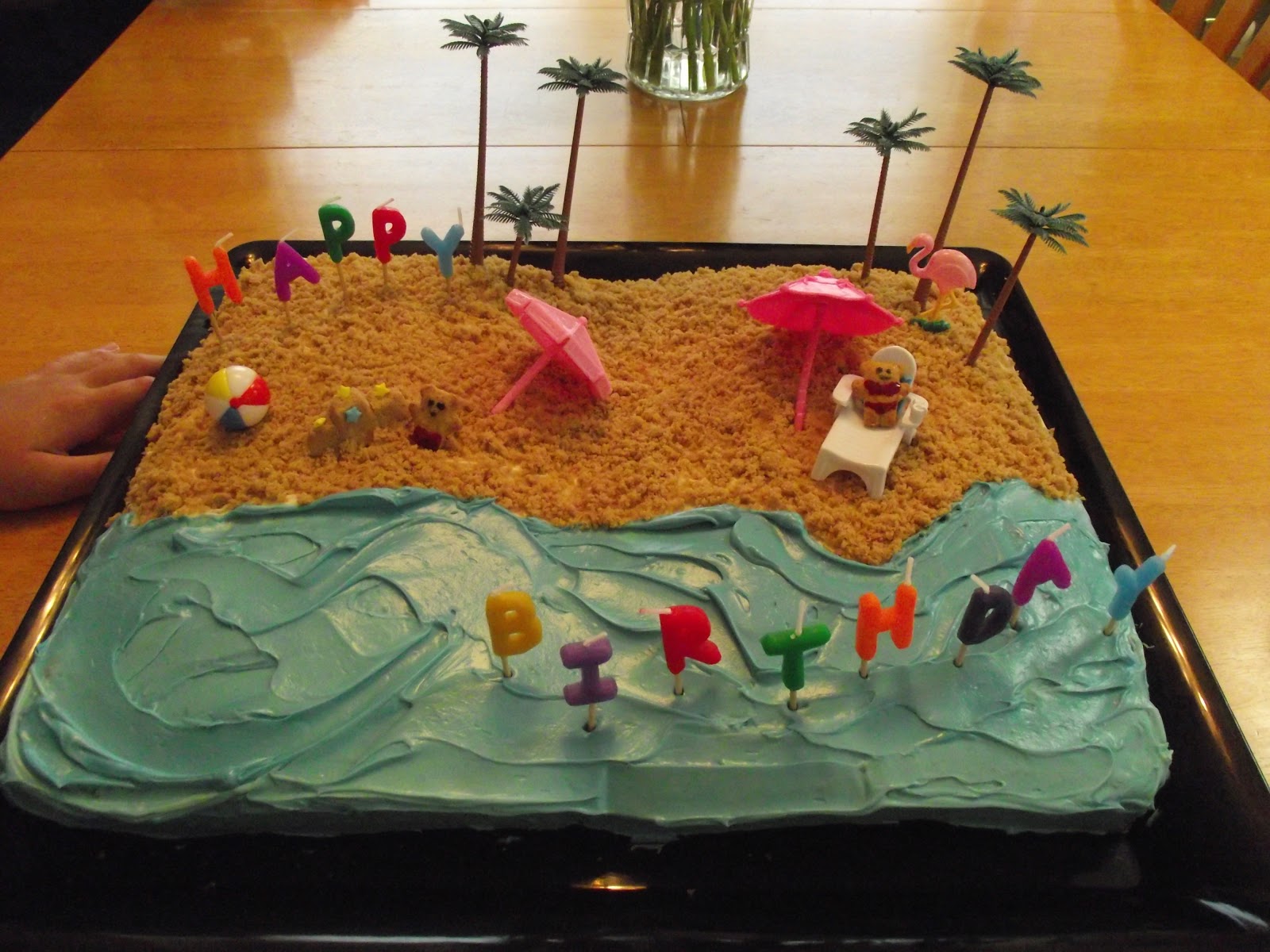 Unique Treats: Beach Birthday Cake